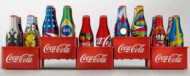 Coca-Cola lanza botellas interactivas para Brasil 2014