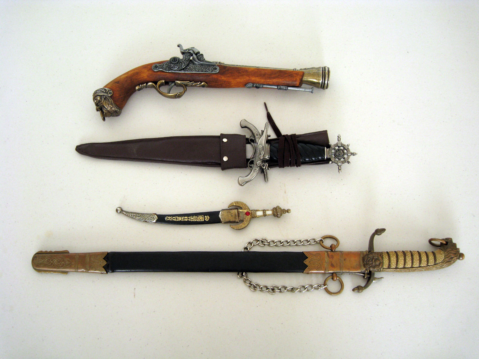 Stitch and Kaboodle: Pirate Weapons/Accessories