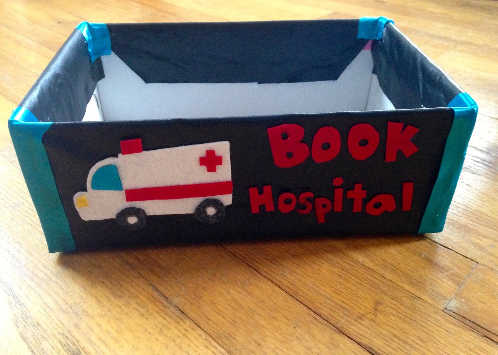 The Small Green Home: DIY Shoebox Book Hospital