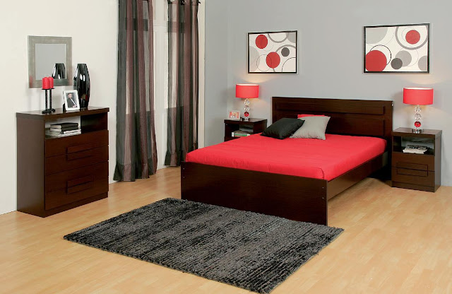 Saldos na Moviflor - quartos e sofás