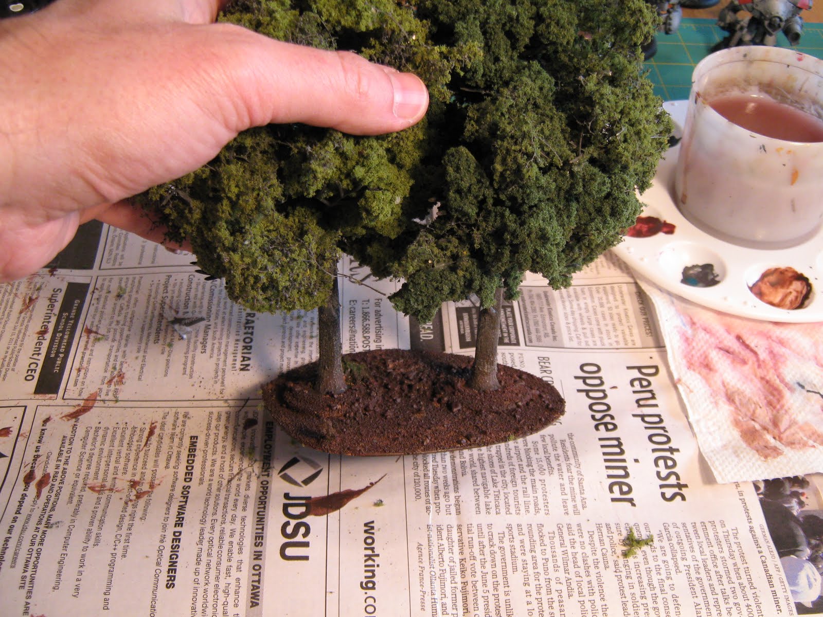 Kevin's Miniatures & Hobby Table: Tutorial: Making A Forest
