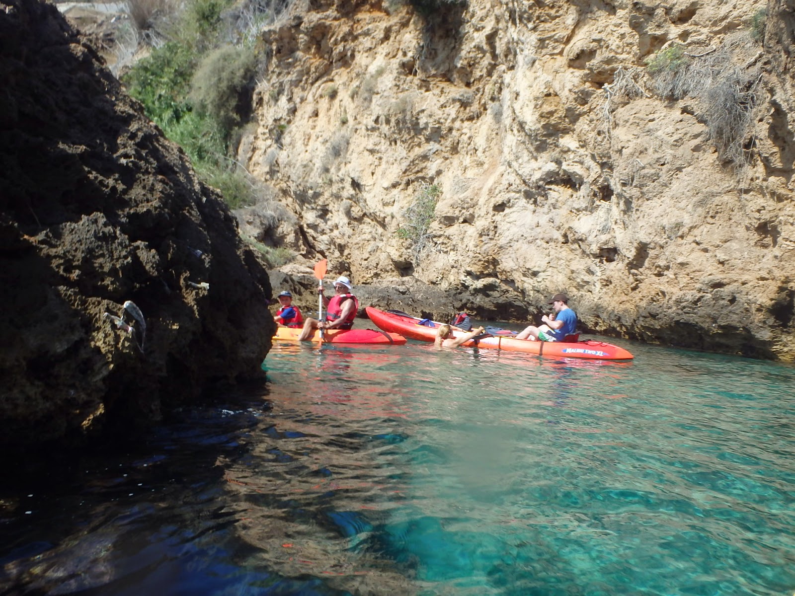 Legión Fénix: Kayak en Maro