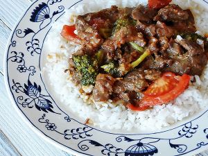 LEKKER RESEPTE VIR DIE JONGERGESLAG: MONGOLIAN BEEF