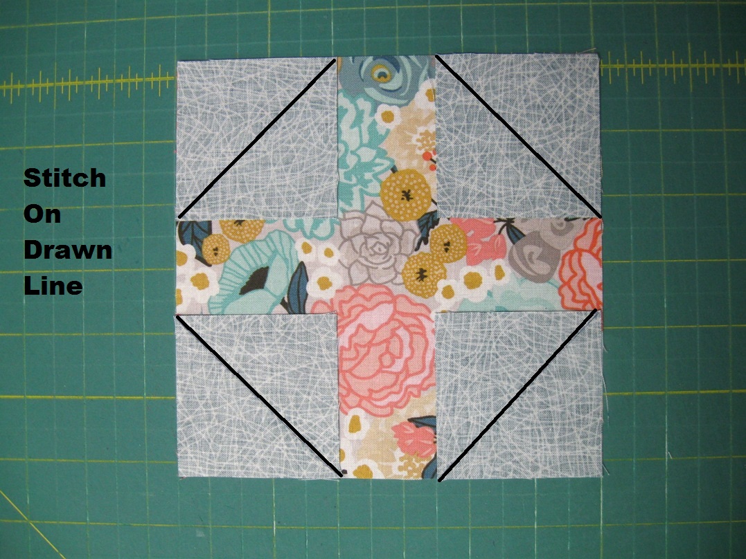 Happy Quilting: Poppies Quilt Tutorial for Ava Rose Hop!!!