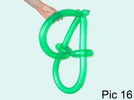 Balloon animals twisting instructions: Balloon baseball cap