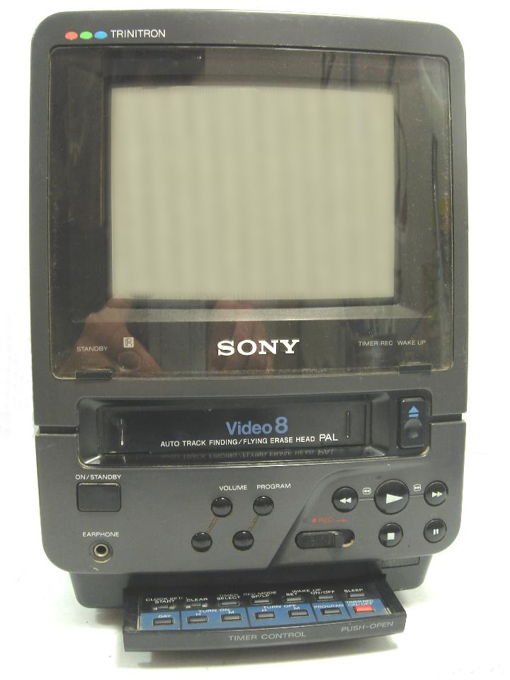 Technik und Retro: Sony TV-Video8 Combo EV-DT1