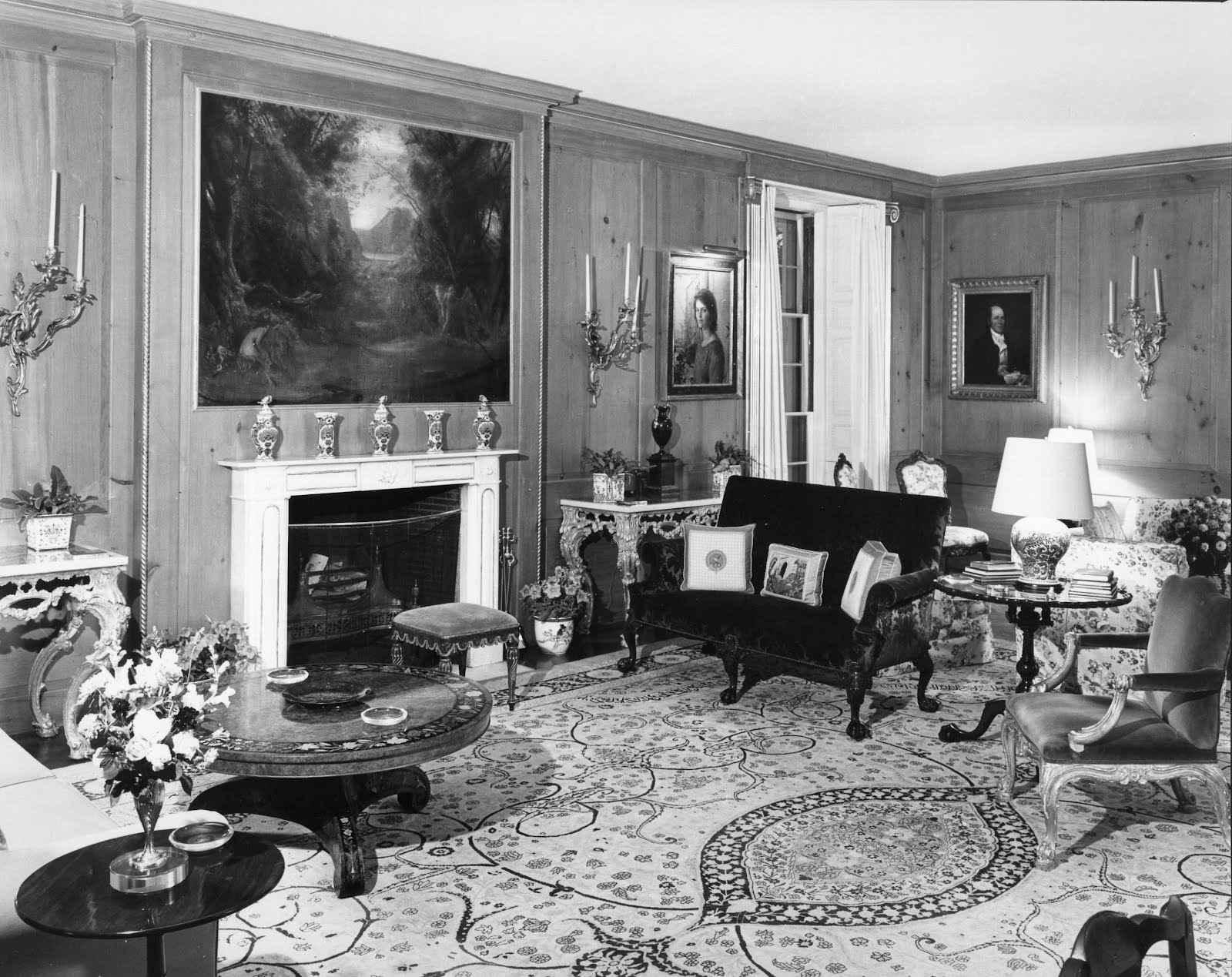BIG OLD HOUSES: The Upper Class, between the Wars