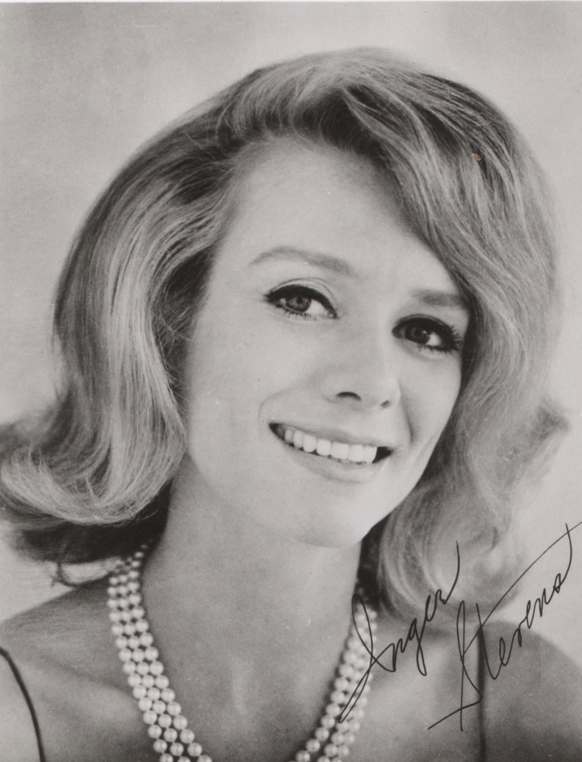 Inger Stevens: Photos