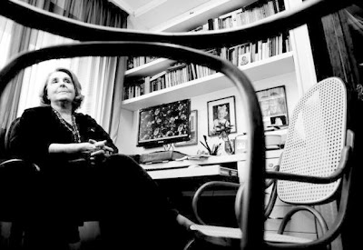 Lya Luft - senhora absoluta de um universo | Templo Cultural Delfos