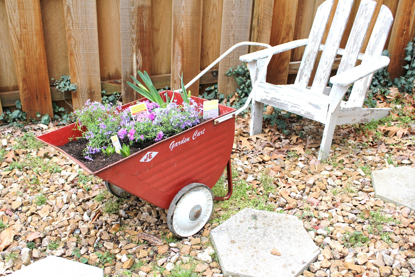 common ground : Vintage Inspiration # 81 RePurposed Garden Cart