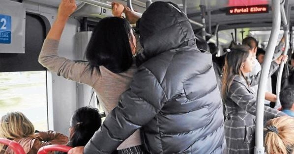 A prisión por tocar nalgas a mujer en bus