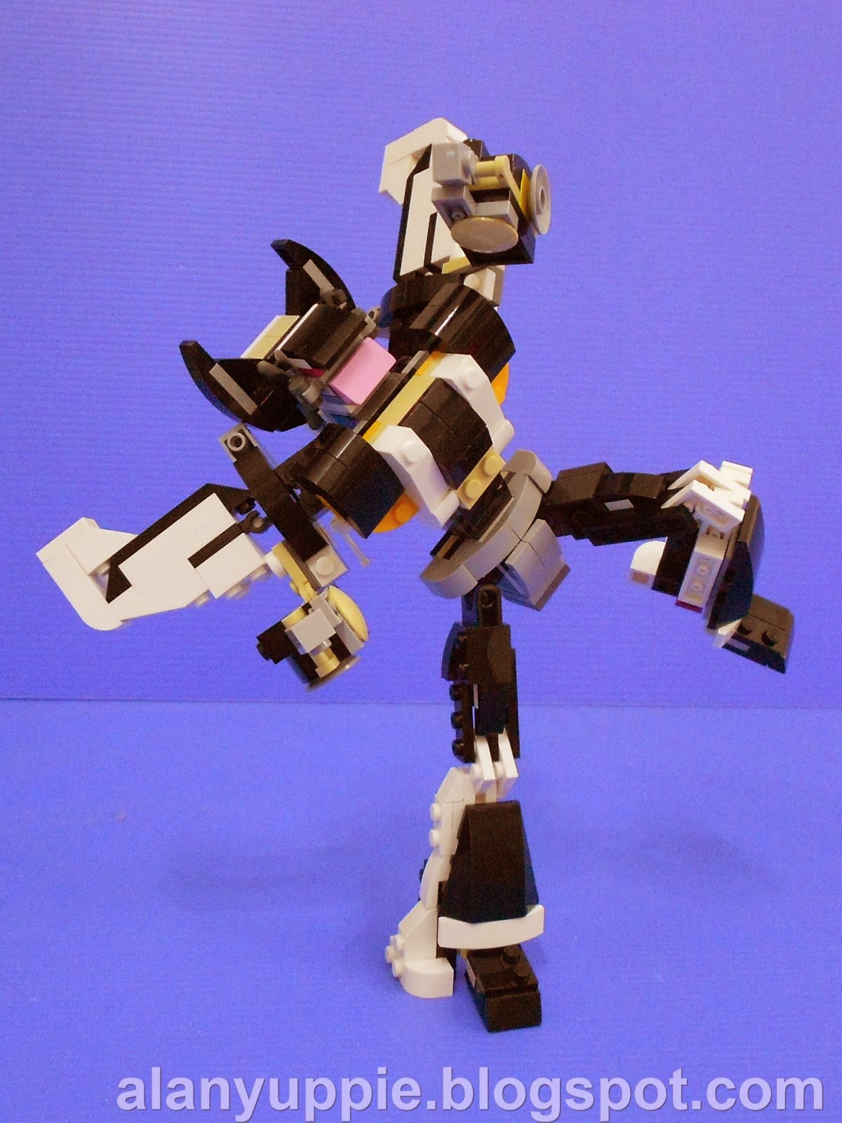 Alanyuppie's LEGO Transformers: Shadow Wing: LEGO 31021 Furry Creatures ...