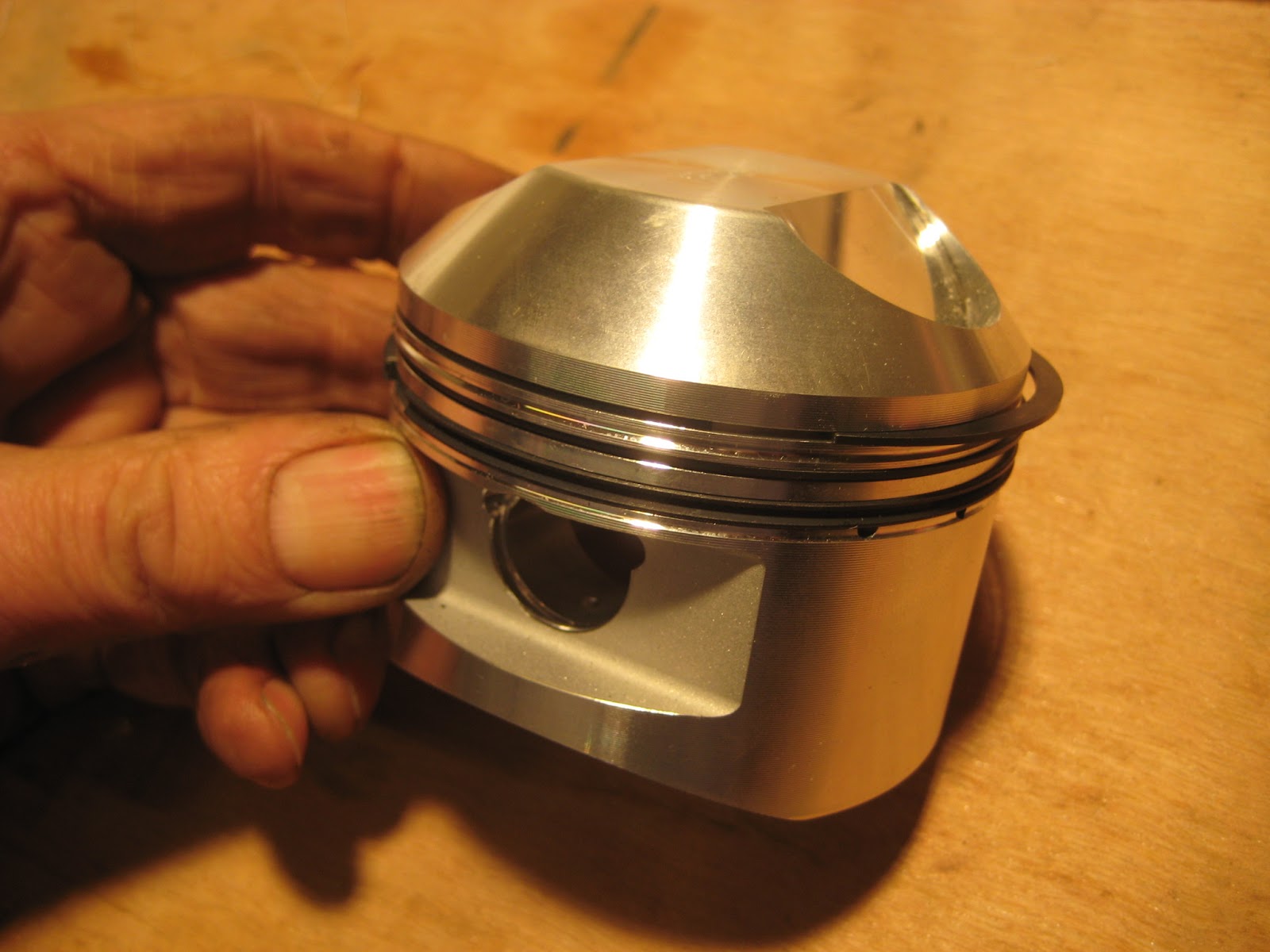 Vintage AJS: Piston, Rings and Cylinder