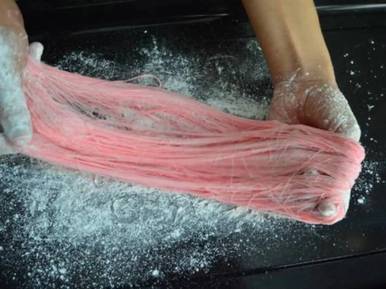 Bikin yuk, jajanan jadul yang masih jadi favorit: Rambut nenek ala ...