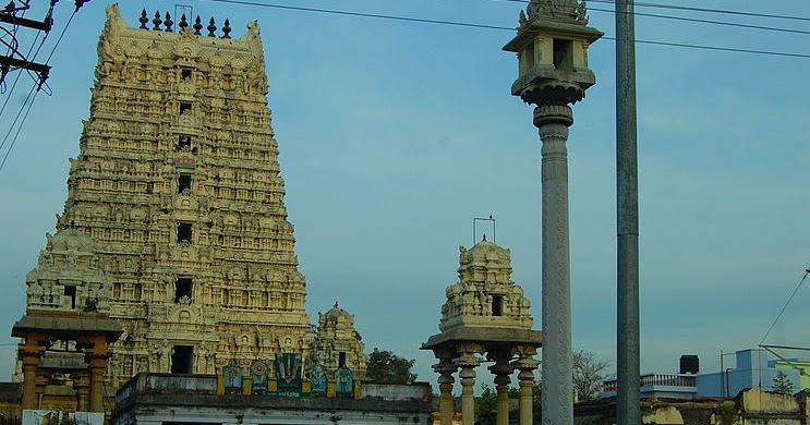 Tamilnadu Tourism: Ulagalantha Perumal Temple (Trivikrama Temple ...