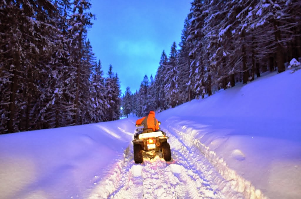 Tips to Ride Suzuki Motorcycles in Snow ~ Pete's Cycle Company, Inc