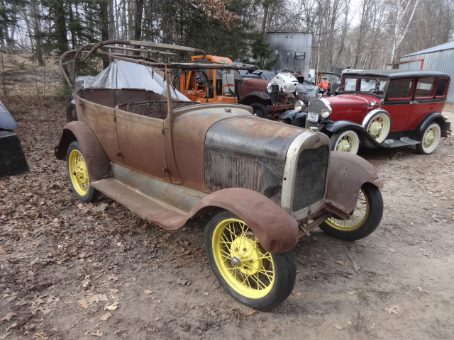 downunderdeuce: more stock in at Rufus Ranch.....Minnesota, USA