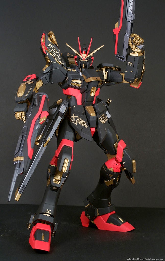 Custom Build: PG 1/60 Strike Freedom Gundam "Black Color scheme"