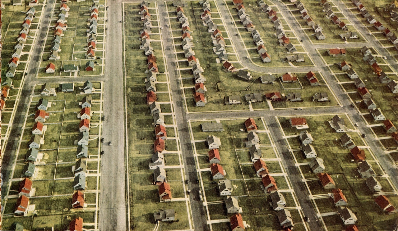 Art Now and Then: Modern Housing Styles