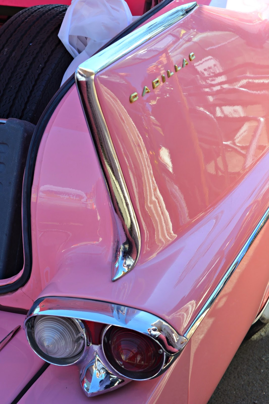 Classic Car Boot Sale, Southbank. - Lux Life London