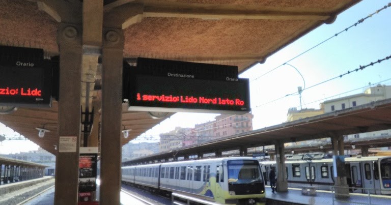 Viaggiando sulla Roma-Lido