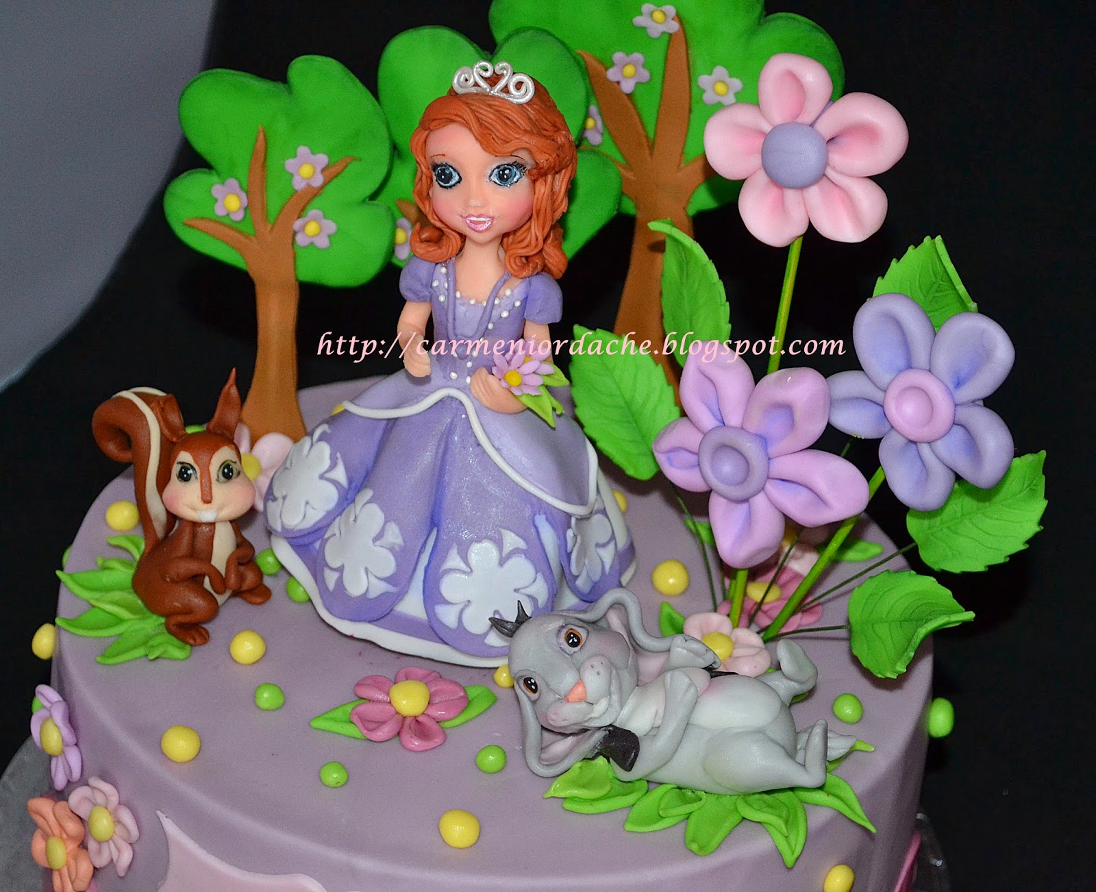 CARMEN'S ART CAKES -Bucuresti: Tort Printesa Sofia