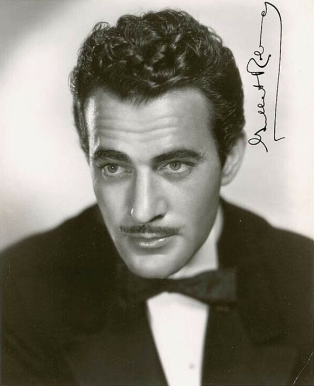 40 Portrait Photos of a Young and Handsome Mexican Actor Gilbert Roland ...