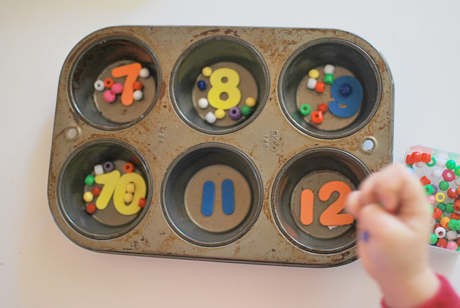 My Shadow In Time: Counting and Sorting Beads