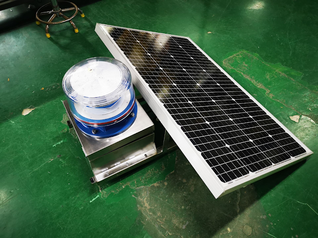 Aircraft warning light system /ACWL, L864 and L865 Combined Solar Power ...