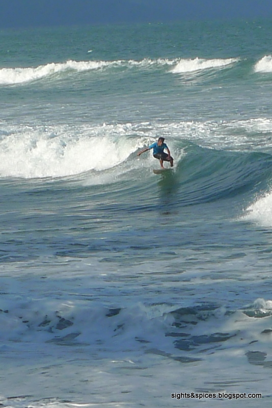 Sights and Spices: Sights: Surf's Up - BAGASBAS, LA UNION, BALER
