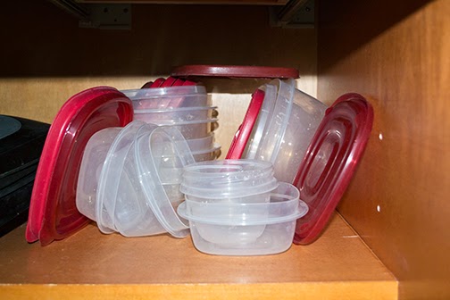 Simply Life Designs: Tupperware Frustrations