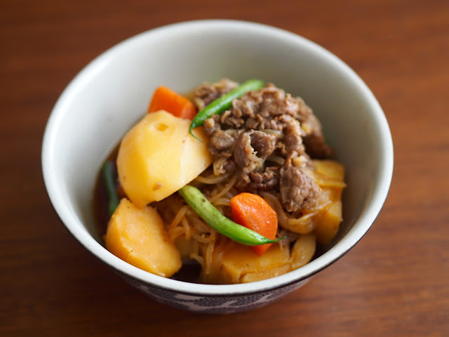 Da Washoku Kitchen: NIKUJAGA (Meat and Potato Stew)