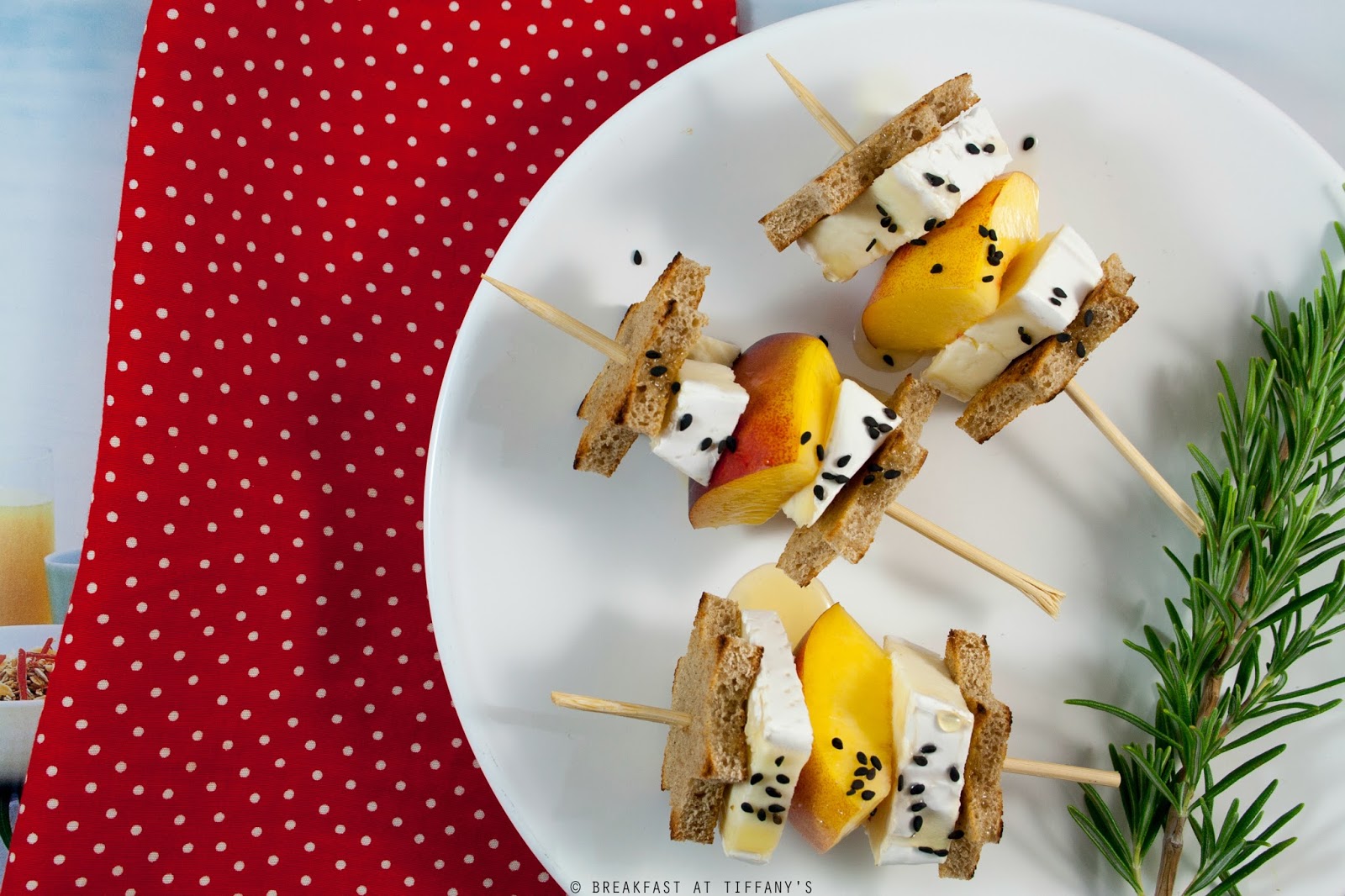 "Pesca & friends" food contest: spiedini di pesche e brie | Ricetta ed ...