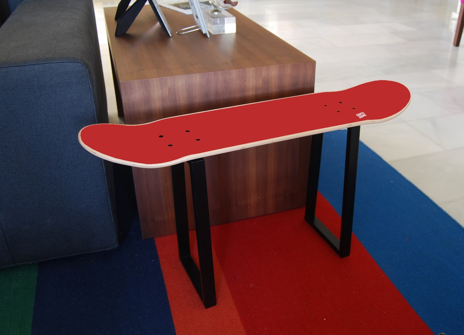 SKATE-HOME: This convenient bench is ideal for children and older ...