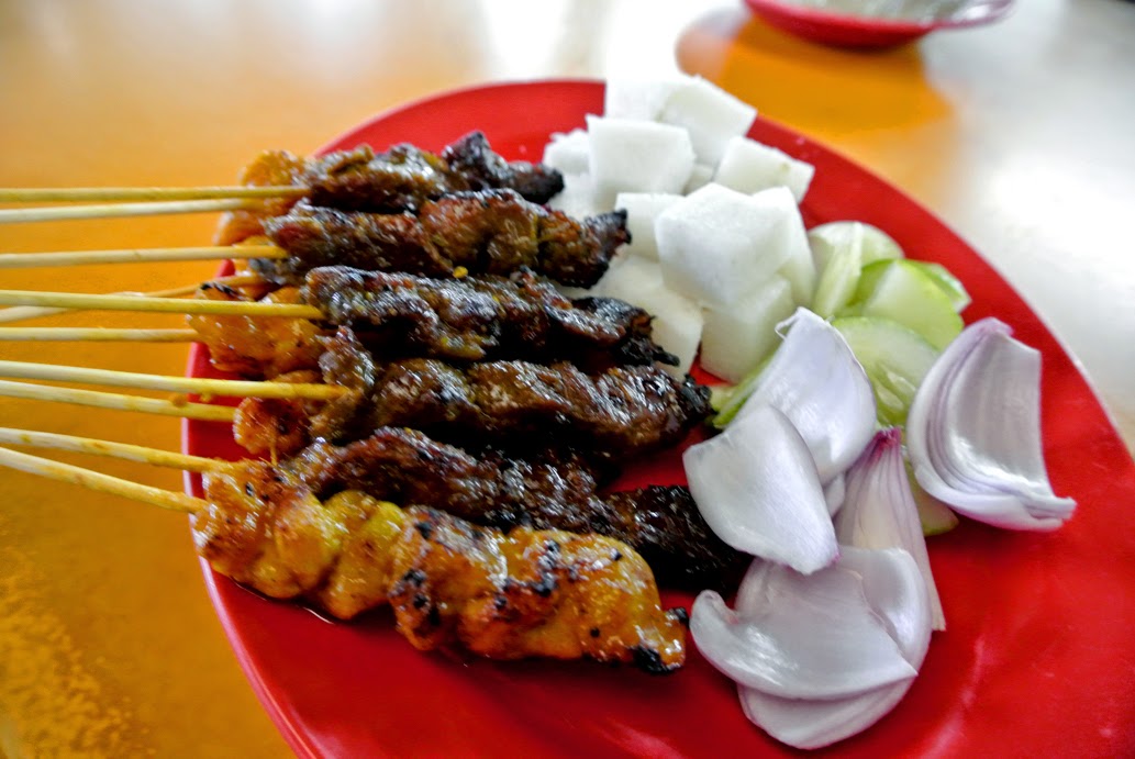 Apabila Lensa ZulDeanz Berbicara: Sate Pak Arab?