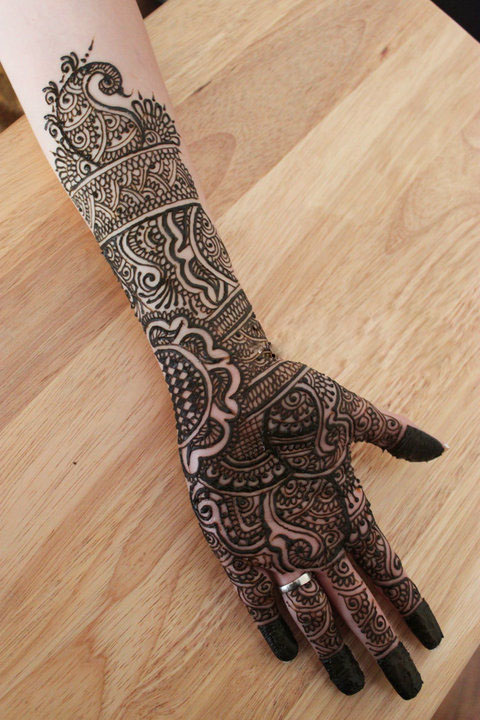 Latest Mehendi Designs: Full Hand Mehendi Designs