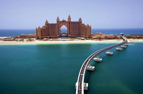 Mindblowing Planet Earth: Atlantis Bridge Suite Dubai