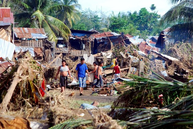 iNetDiary: Typhoon (bagyong) Sendong Photos, Images