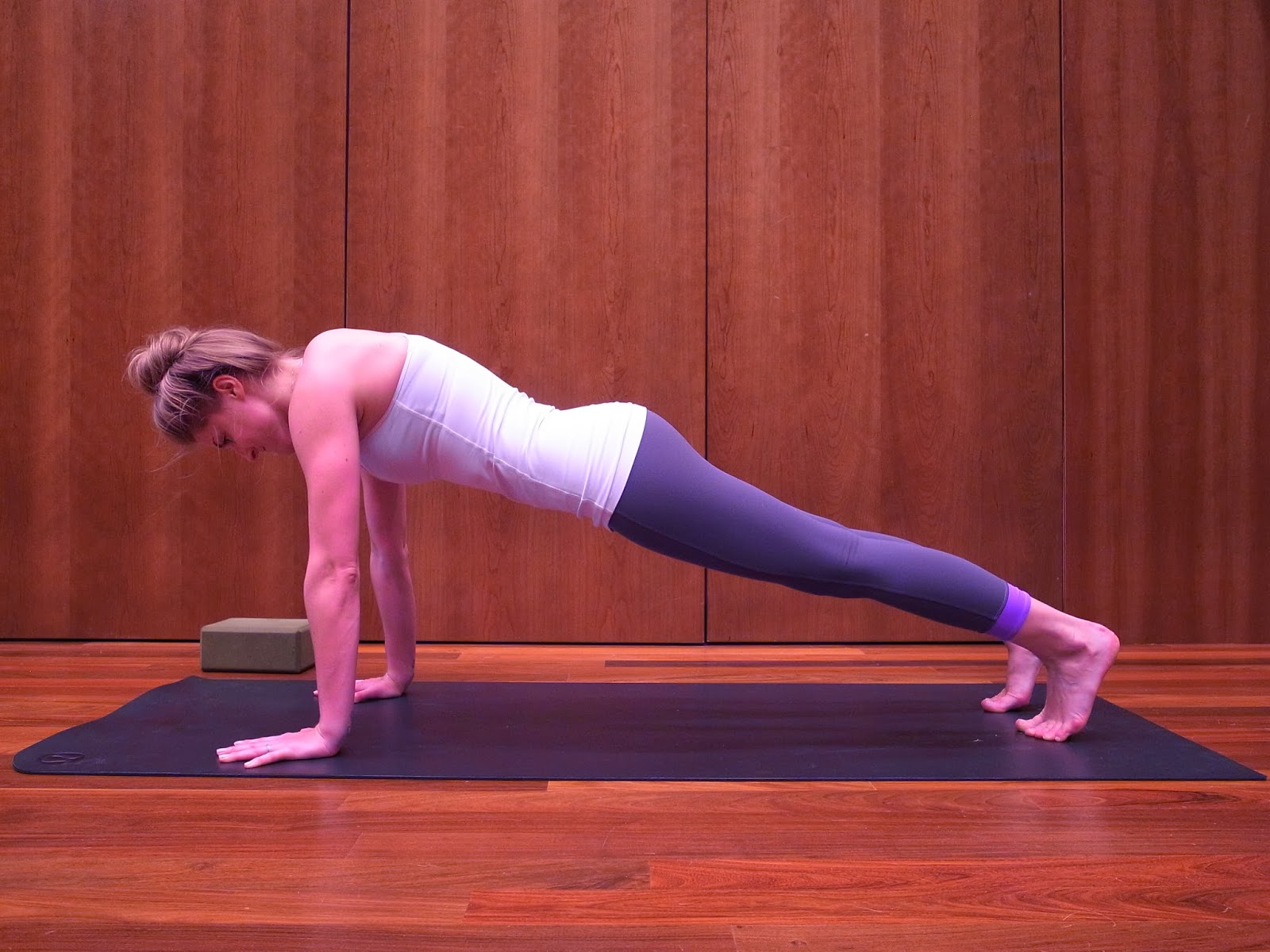 lilmissjen: Downward-Facing Dog: A How-to