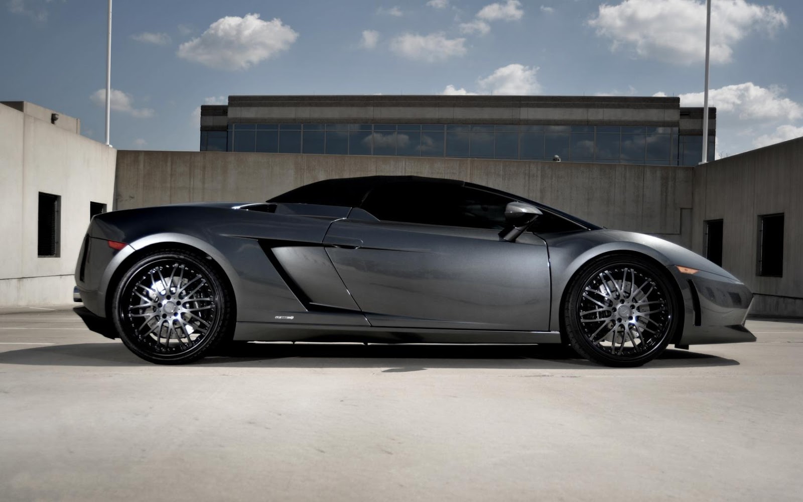 HD Car Wallpapers: Lamborghini Gallardo Convertible In Sliver Colour
