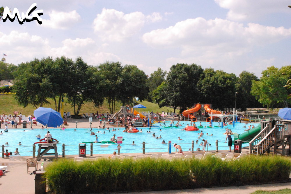 MidwestInfoGuide: Oceans of Fun