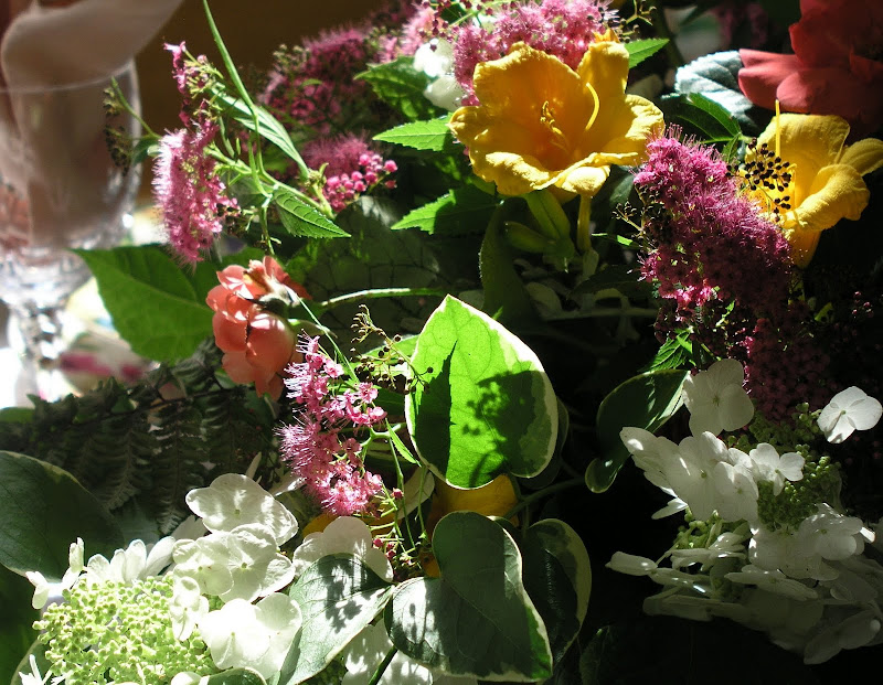 Affordable Accoutrements: Joyous Garden!