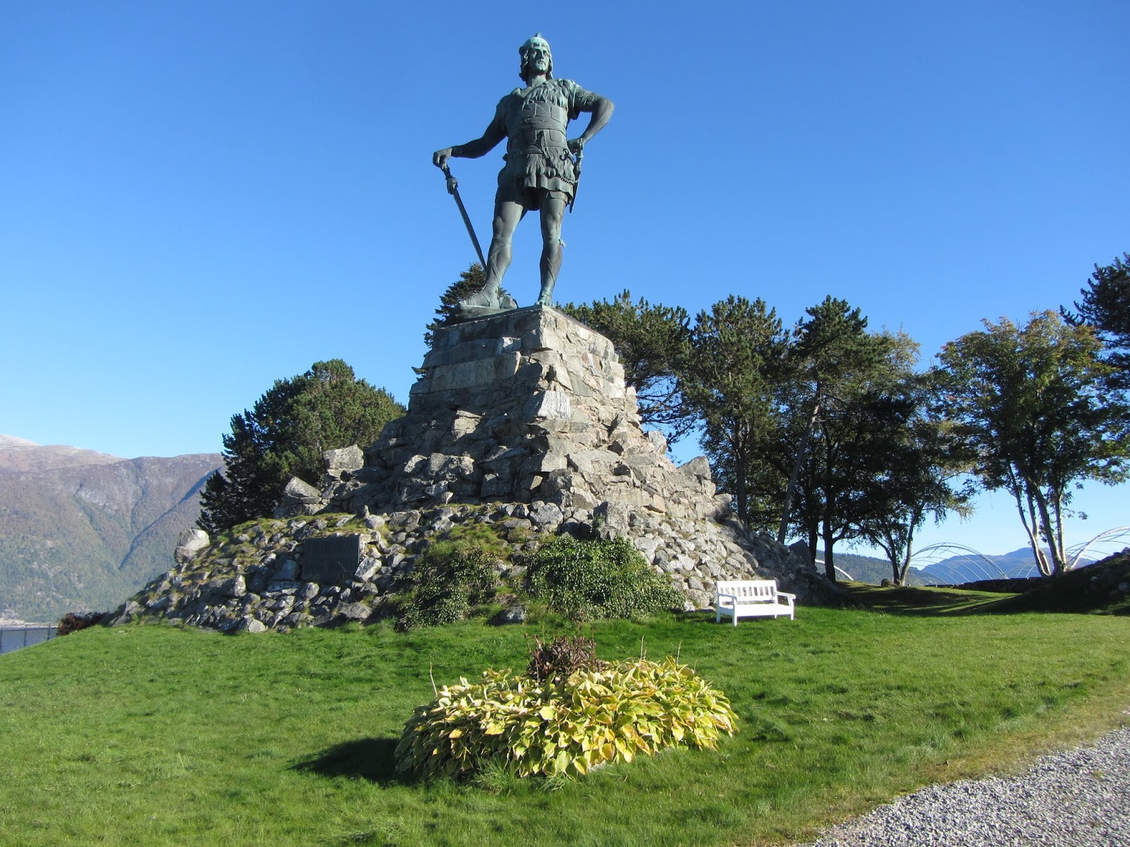 Statue of Fridtjof by Max Unger 1913