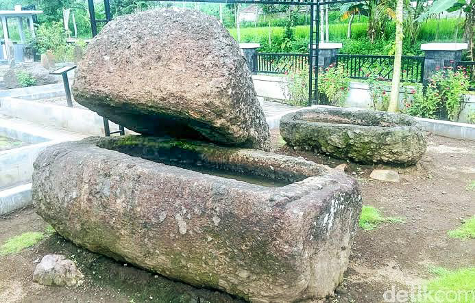 Situs Peninggalan Megalitikum : Pengertian Menhir, Dolmen, Sarkofagus ...