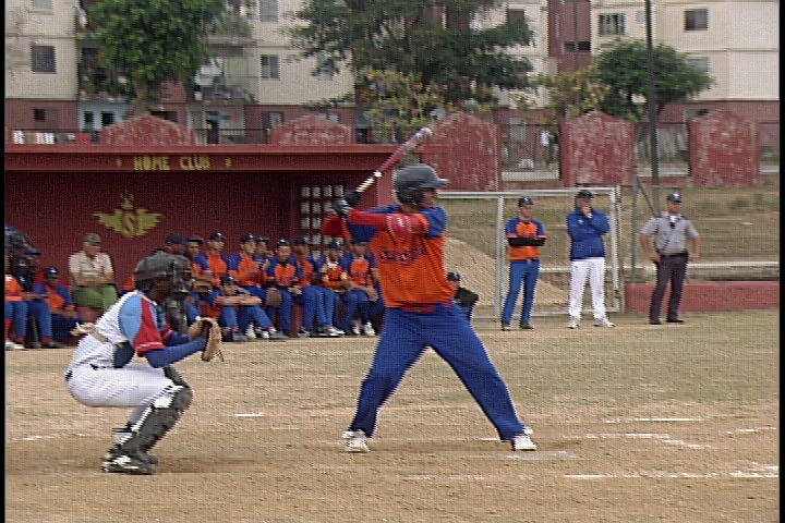 BeisbolSantilé: Gallitos afilan espuelas para la postemporada