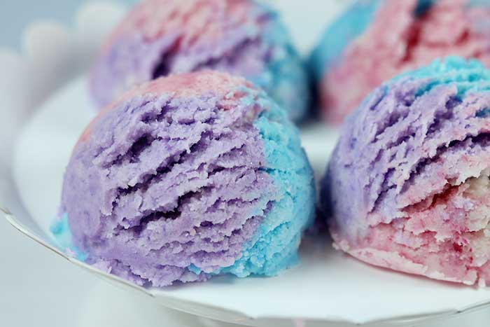 Bubbling Bath Truffle Recipe Without SLSA - Everything Pretty