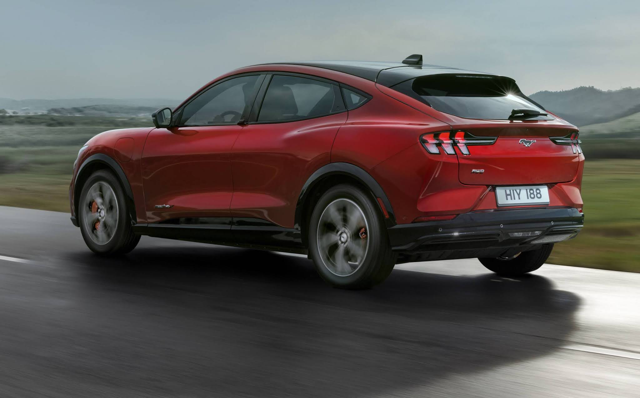 Ford lança Mustang Mach-E, mas só chega às ruas em 2021