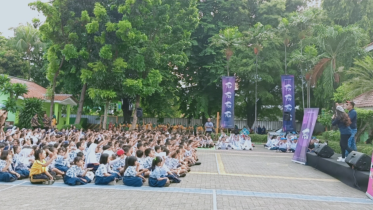 Germas Kenalkan Isi Piringku di SDN Rawa Barat 05 | Elva Nasira