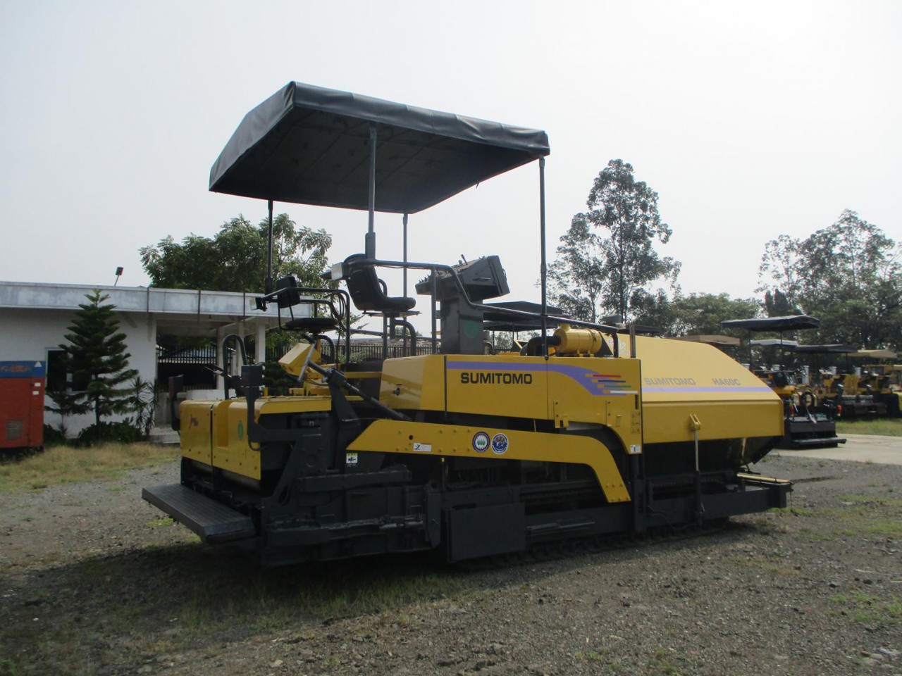 CV DIMAS PERKASA: Asphalt Finisher Sumitomo HA60C