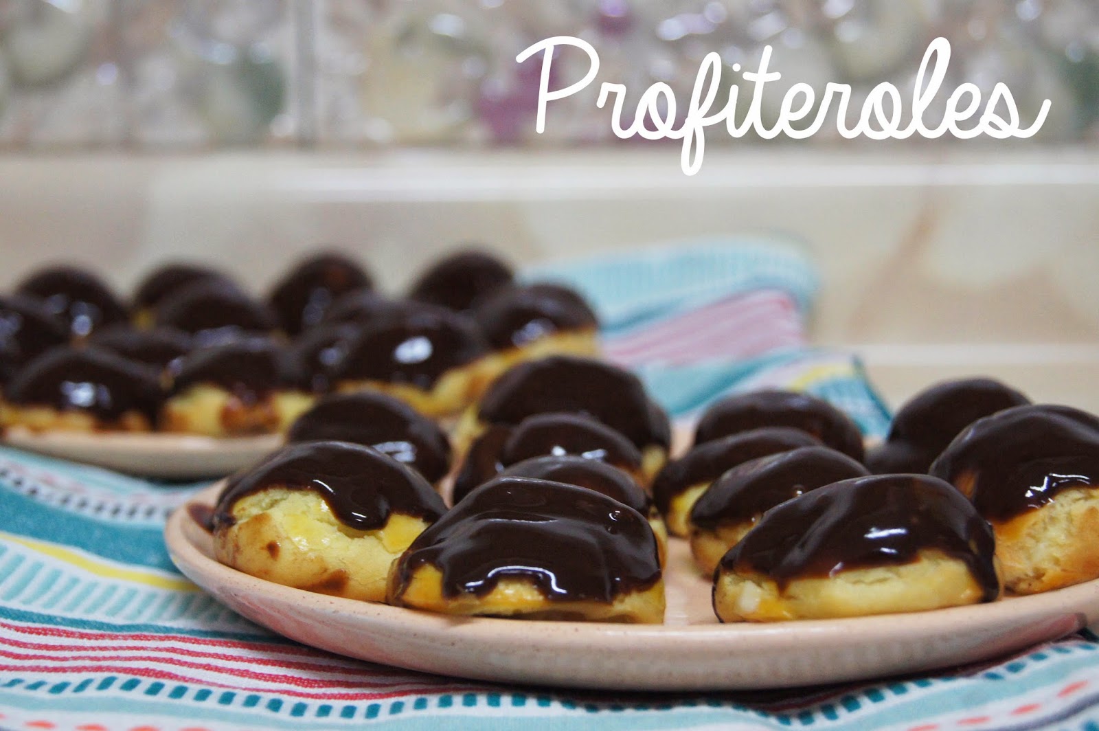 Un Dulce Escape: Profiteroles
